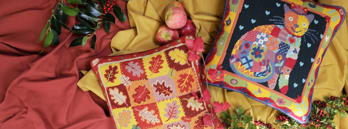 Jolly Red, stitch a little happiness