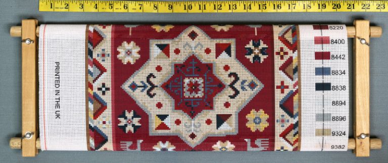 Choosing the right size tapestry frame | Jolly Red